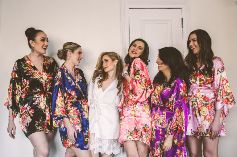 5 Stylish Wedding Getting Ready Outfits for Perfect Photos